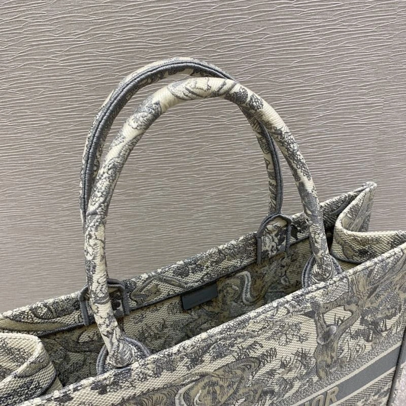 Top mirror Christian Dior Shopping Bags