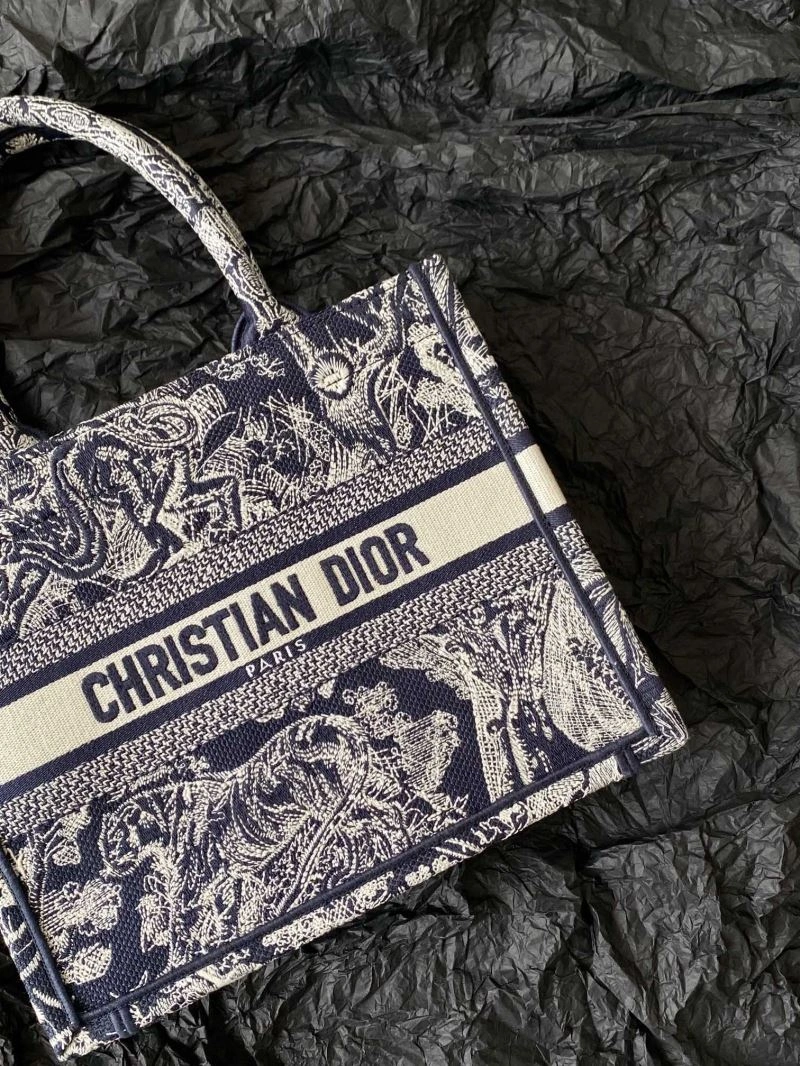 Exact replica Christian Dior Shopping Bags