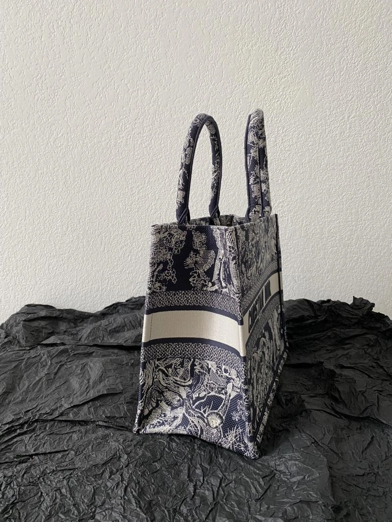 Value-priced Christian Dior Shopping Bags