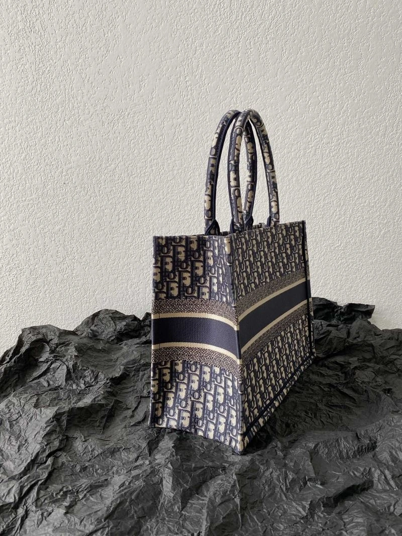 Low-cost Christian Dior Shopping Bags