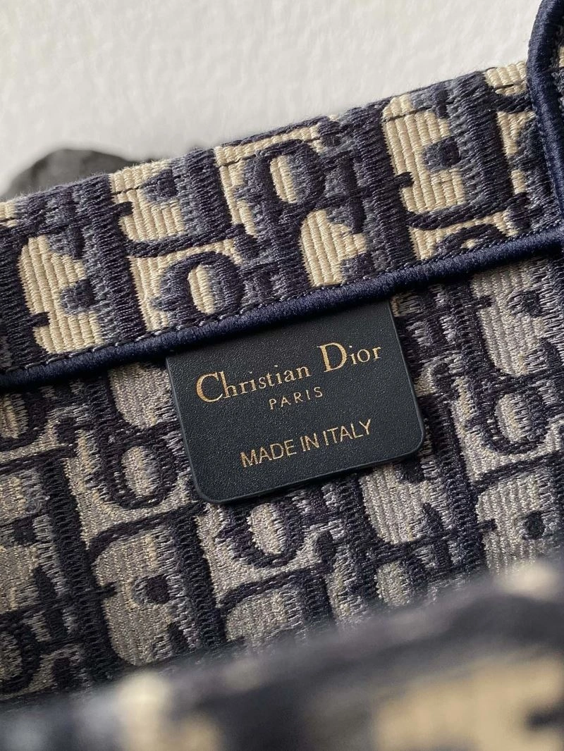 Low-cost Christian Dior Shopping Bags
