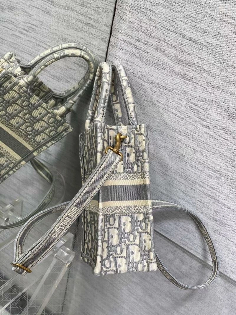 Top mirror Christian Dior Shopping Bags