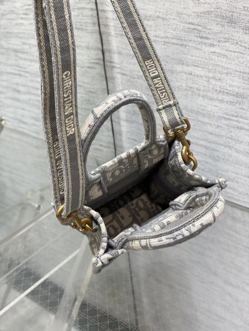 Top mirror Christian Dior Shopping Bags