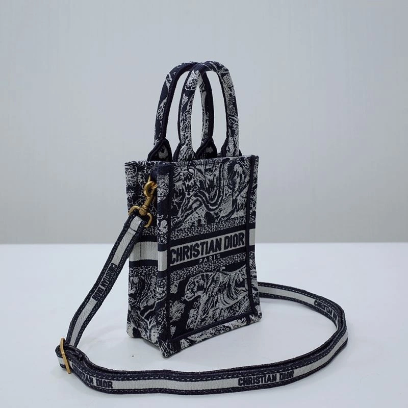 High fidelity Christian Dior Shopping Bags