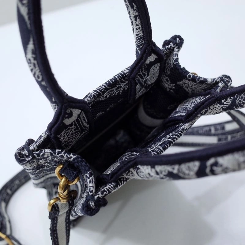 High fidelity Christian Dior Shopping Bags