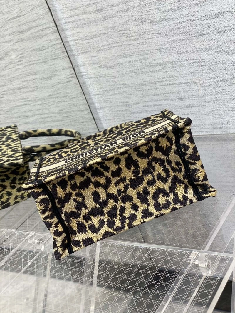 Economical Christian Dior Shopping Bags