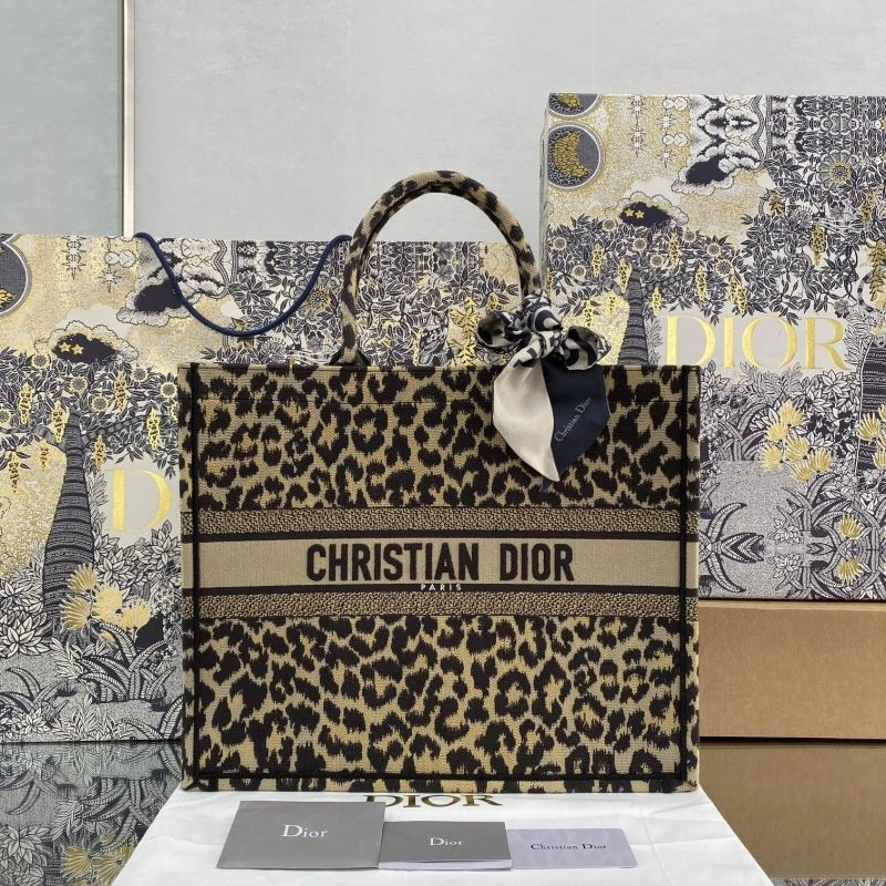 Christian Dior Shopping Bags