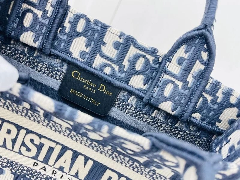 Official Christian Dior Shopping Bags