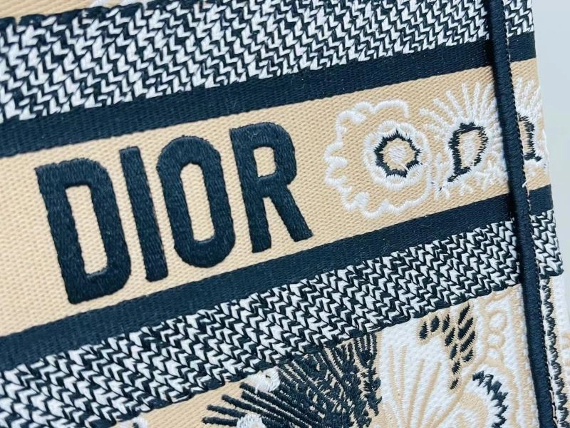 Economical Christian Dior Shopping Bags