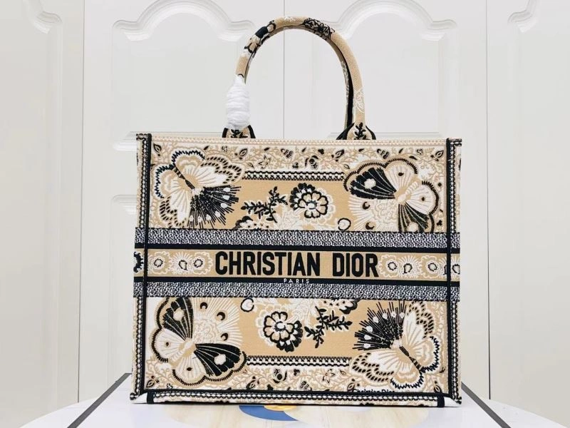 Christian Dior Shopping Bags