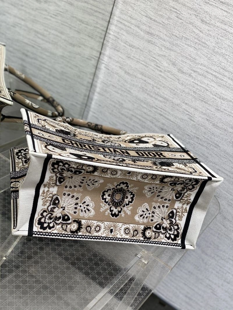 Exact replica Christian Dior Shopping Bags
