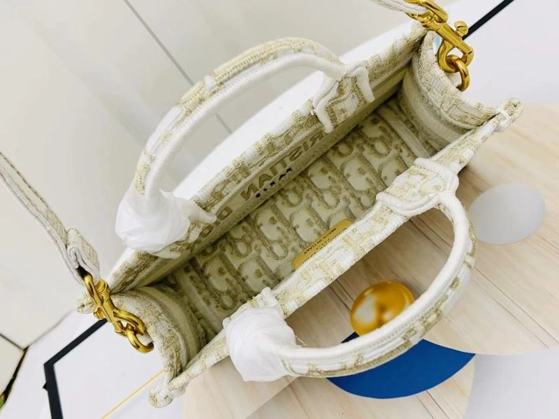 Value-priced Christian Dior Shopping Bags