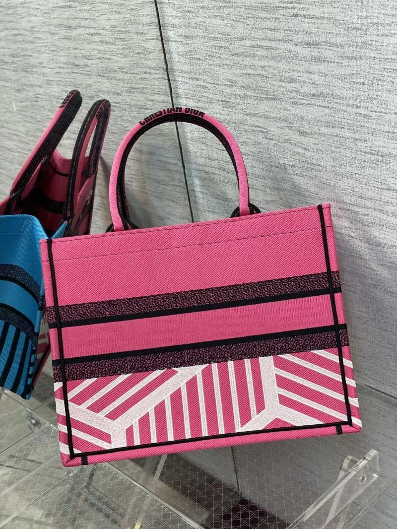 Reasonably priced Christian Dior Shopping Bags