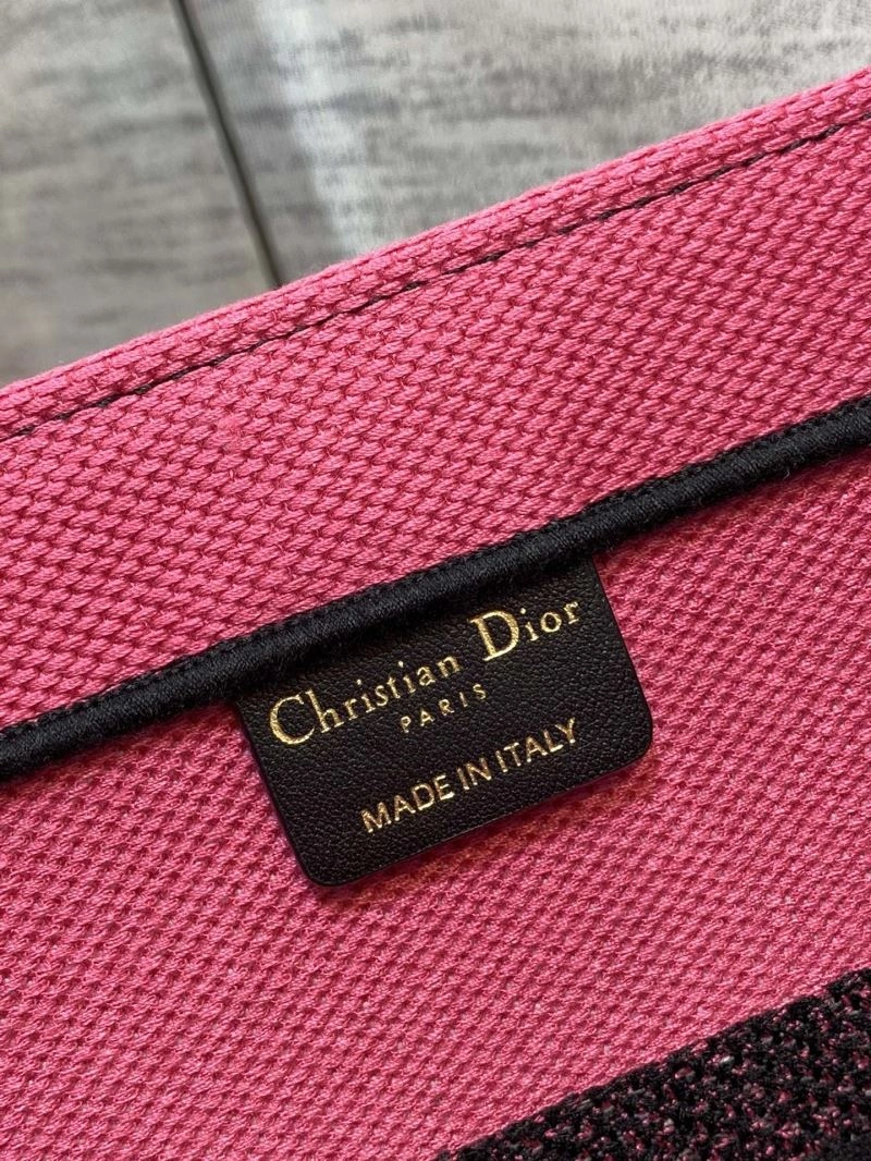 Reasonably priced Christian Dior Shopping Bags