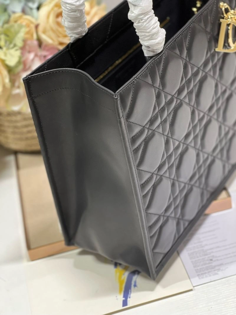 Economical Christian Dior Shopping Bags