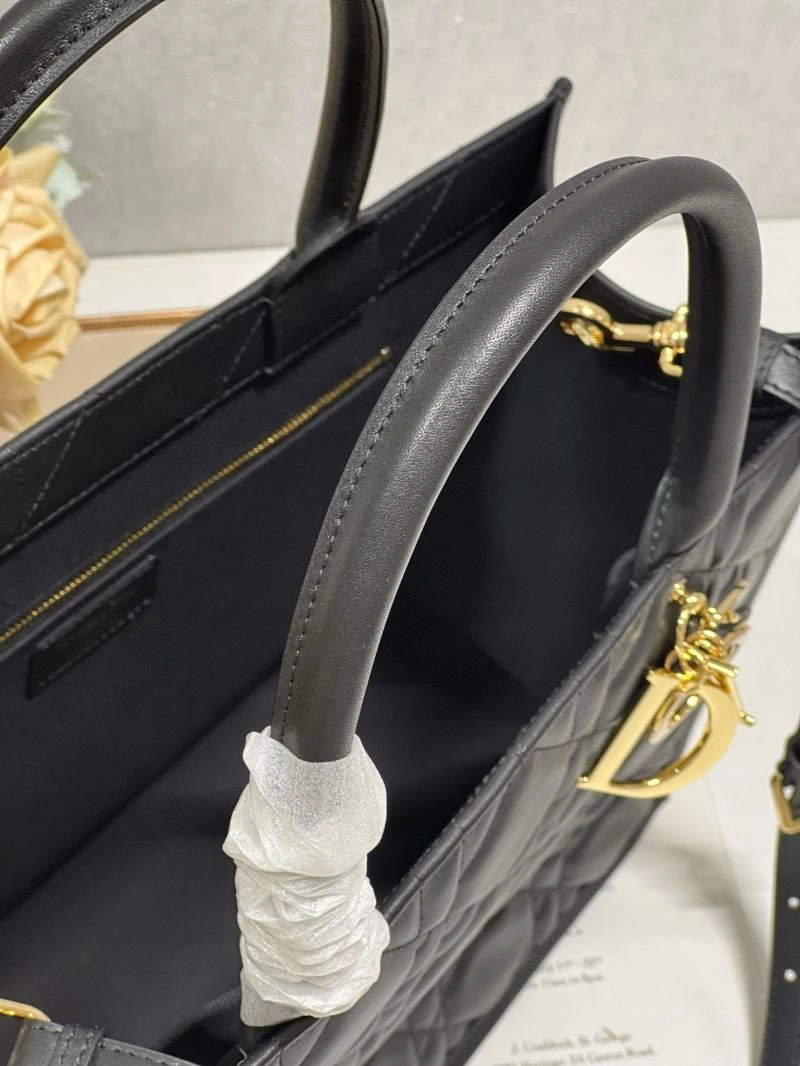 Economical Christian Dior Shopping Bags