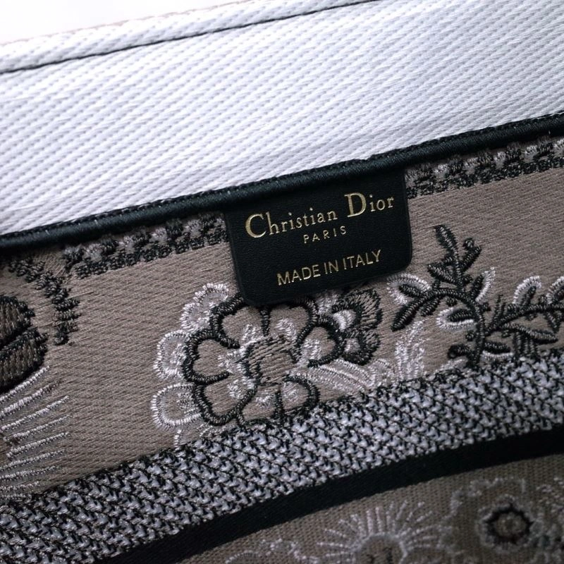 Value-priced Christian Dior Shopping Bags