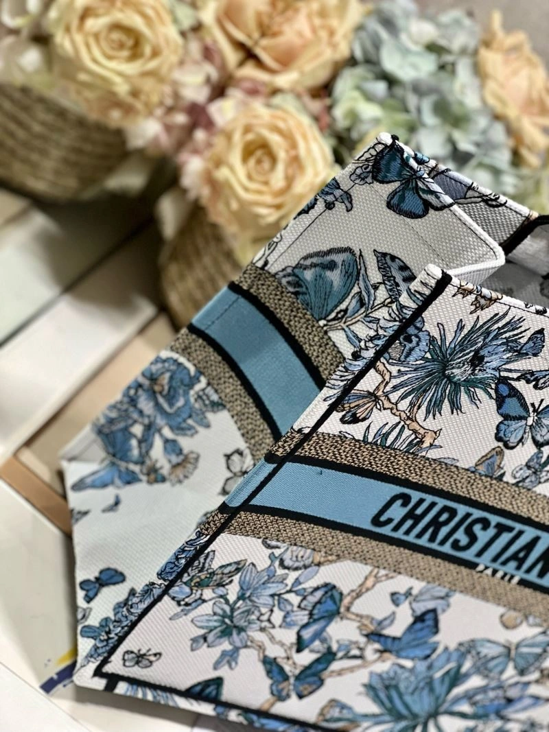 Discounted Christian Dior Shopping Bags