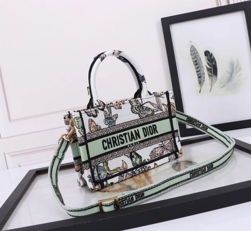 Inexpensive Christian Dior Shopping Bags