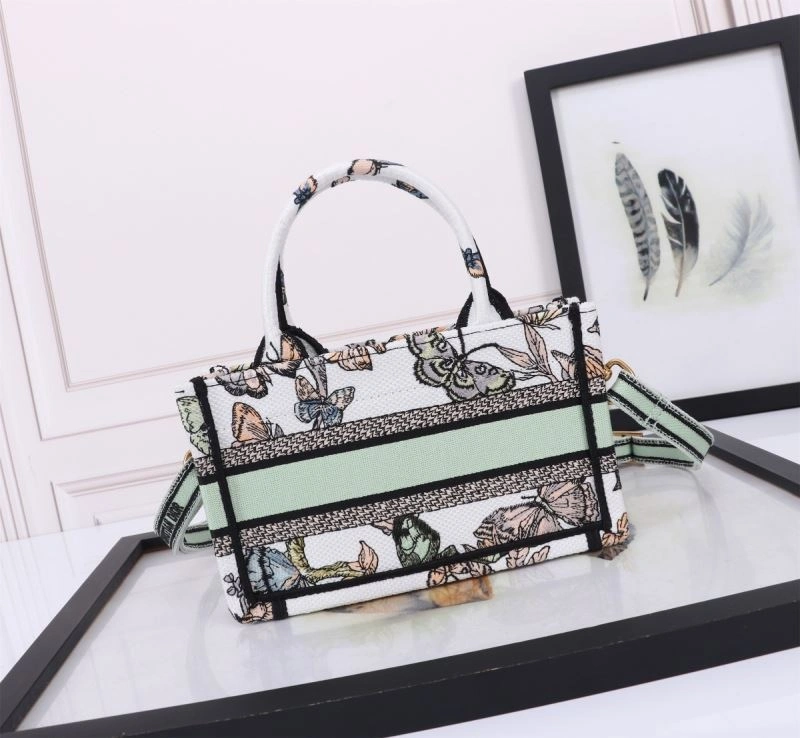 Inexpensive Christian Dior Shopping Bags