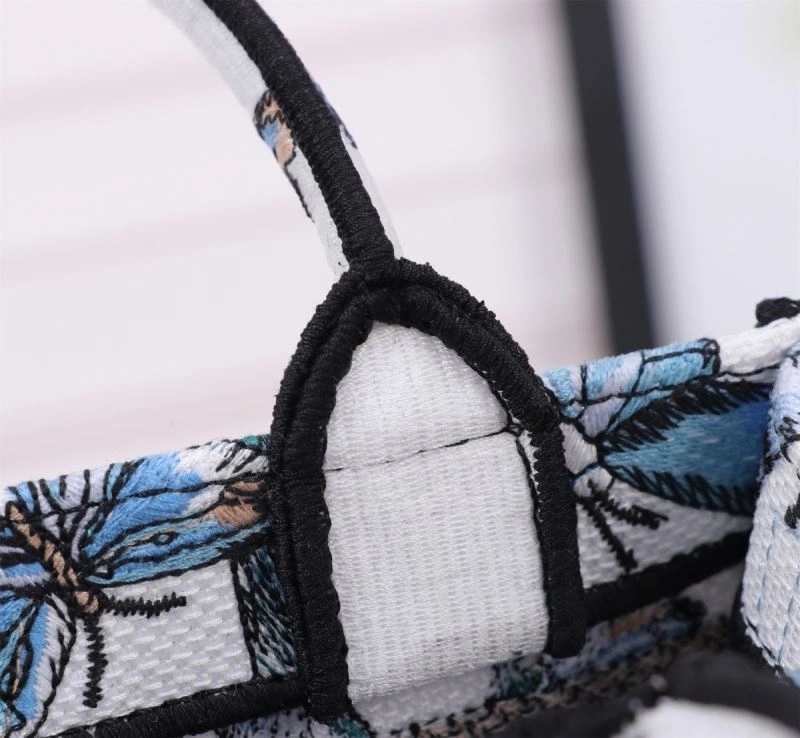 Low-cost Christian Dior Shopping Bags