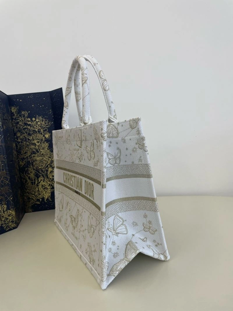 Reasonably priced Christian Dior Shopping Bags