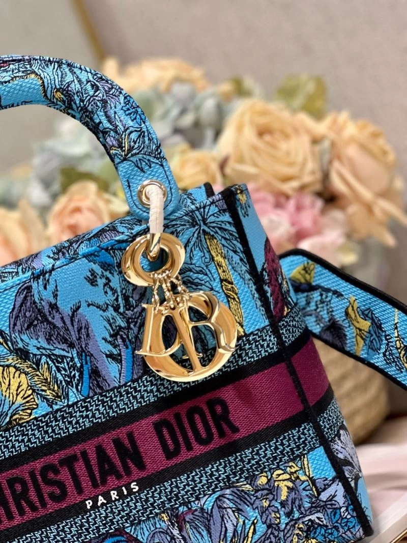 Cut-rate Christian Dior Shopping Bags