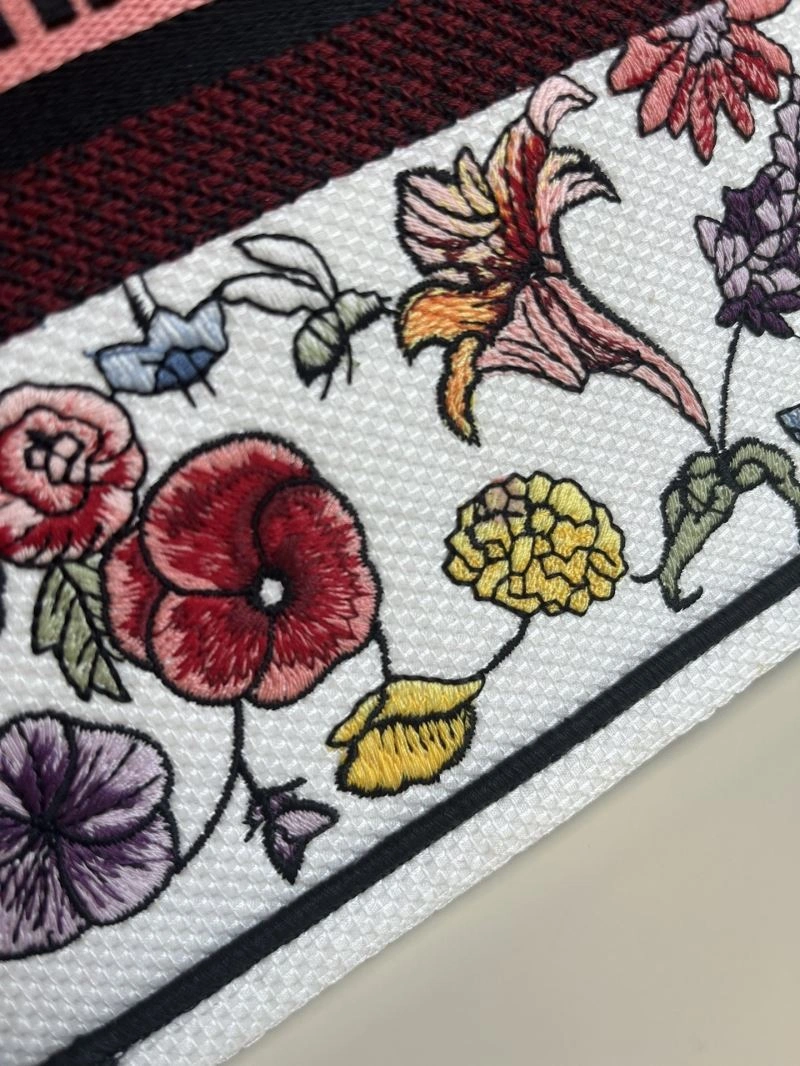 Legit Christian Dior Shopping Bags