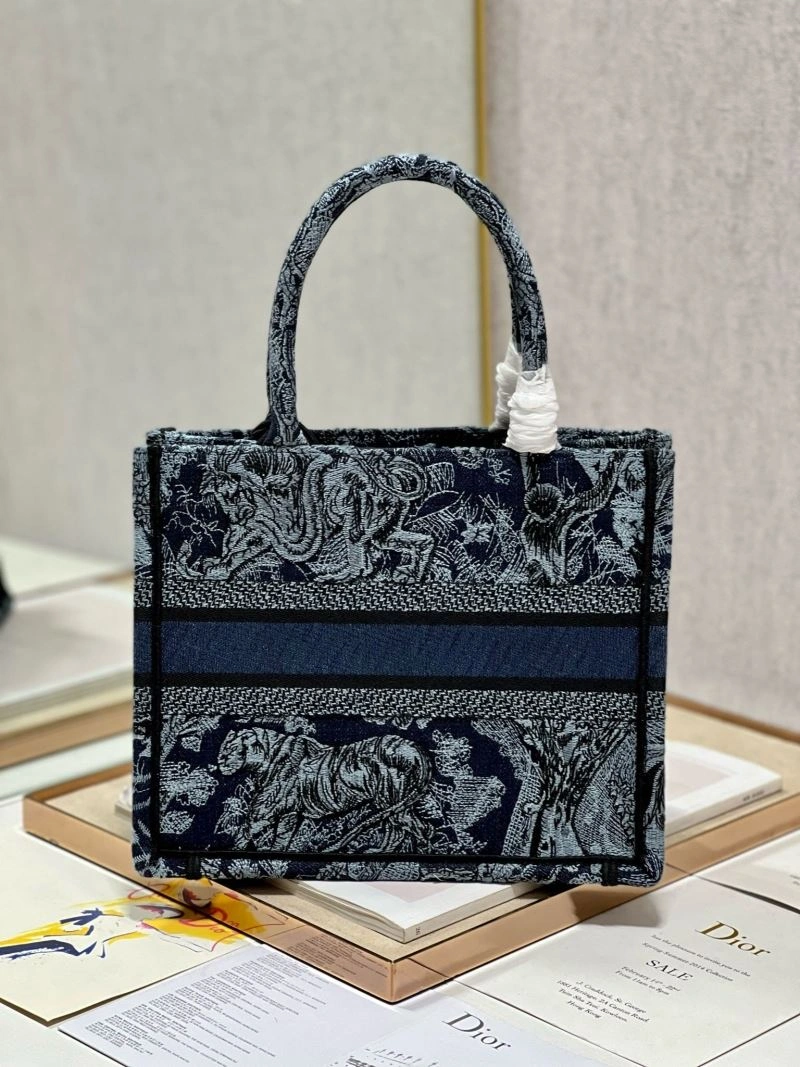 Cut-rate Christian Dior Shopping Bags