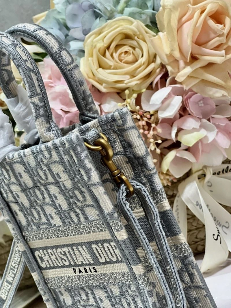 Legit Christian Dior Shopping Bags