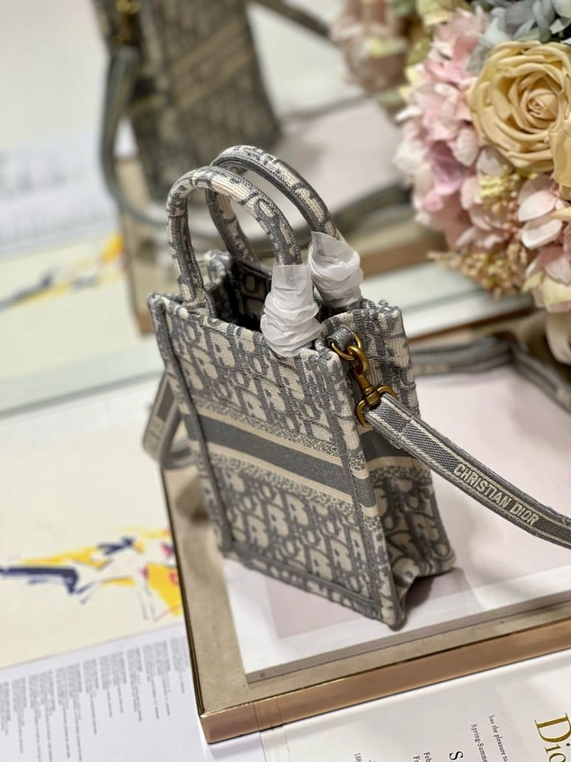 Legit Christian Dior Shopping Bags