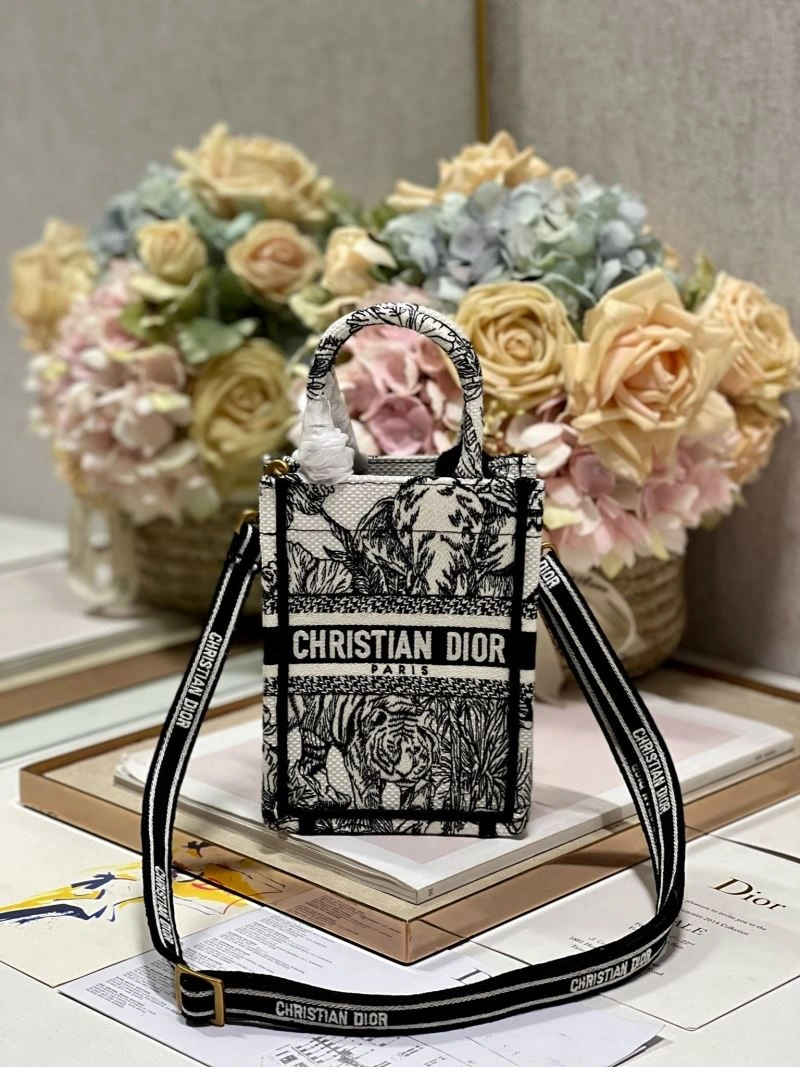 Christian Dior Shopping Bags