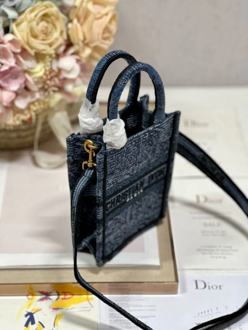 Discounted Christian Dior Shopping Bags