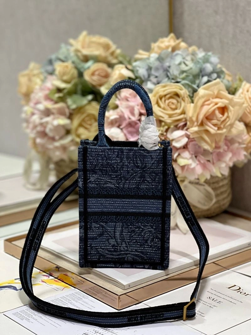 Discounted Christian Dior Shopping Bags
