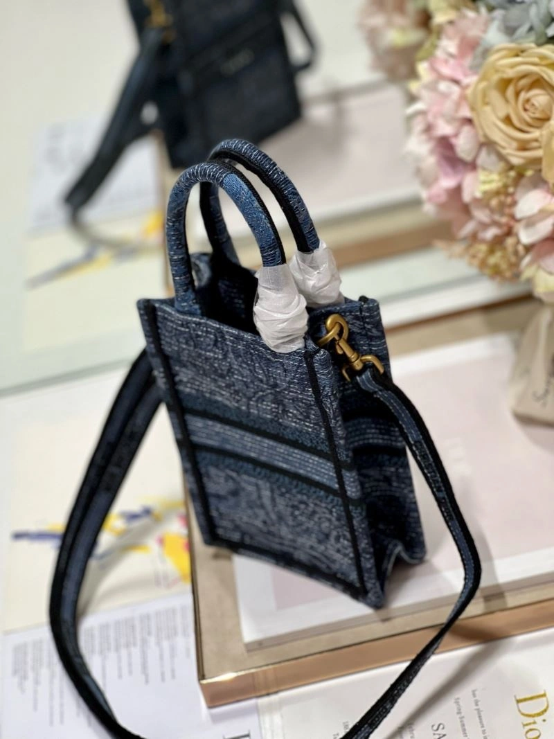 Discounted Christian Dior Shopping Bags
