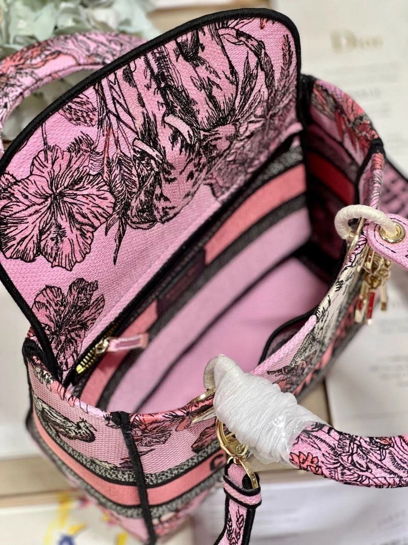 Legit Christian Dior Shopping Bags