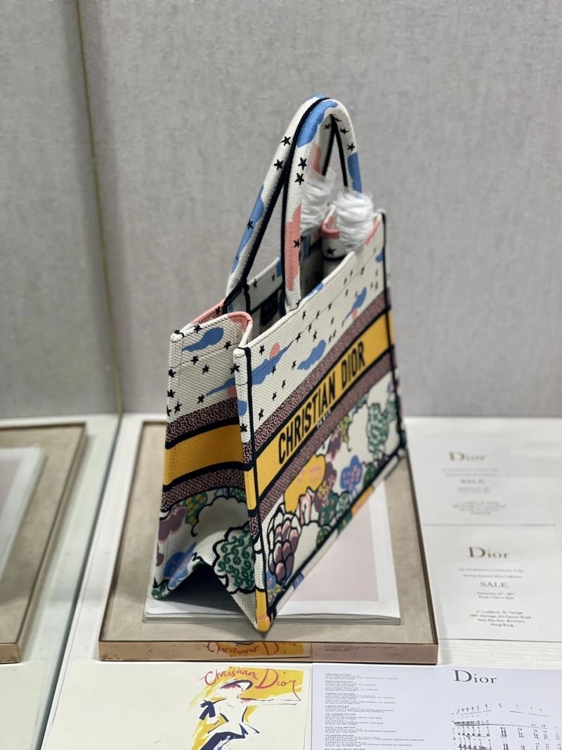 Cut-rate Christian Dior Shopping Bags