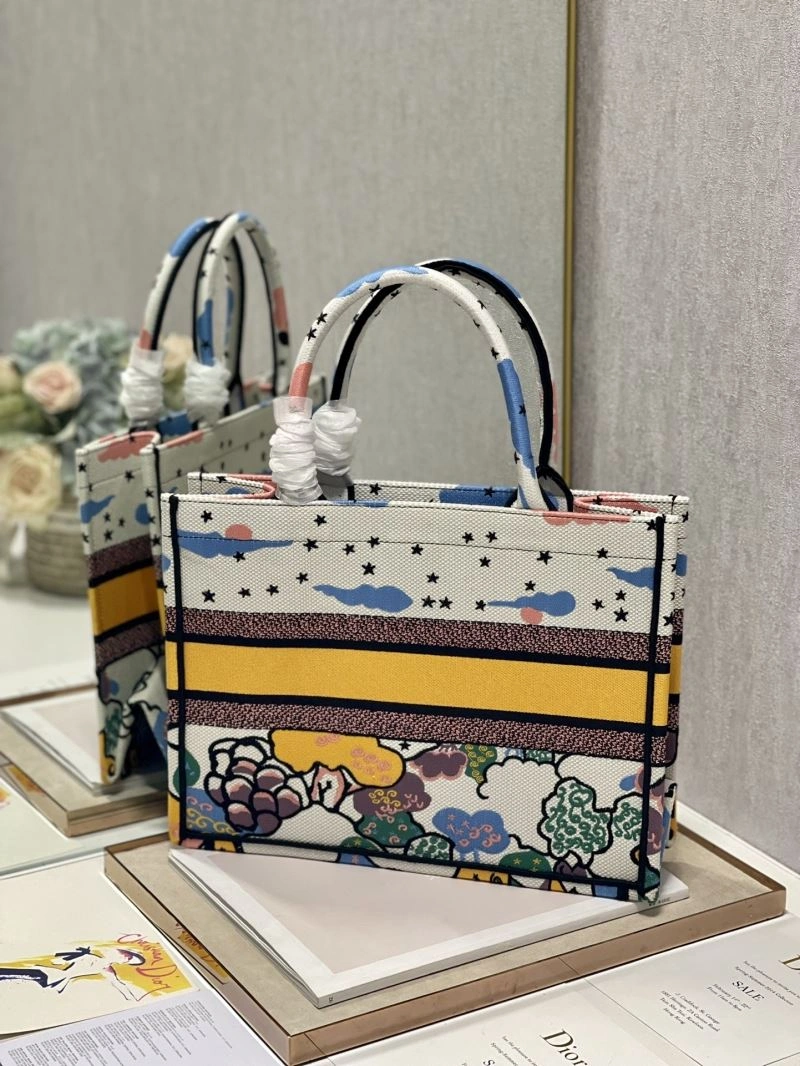 Cut-rate Christian Dior Shopping Bags