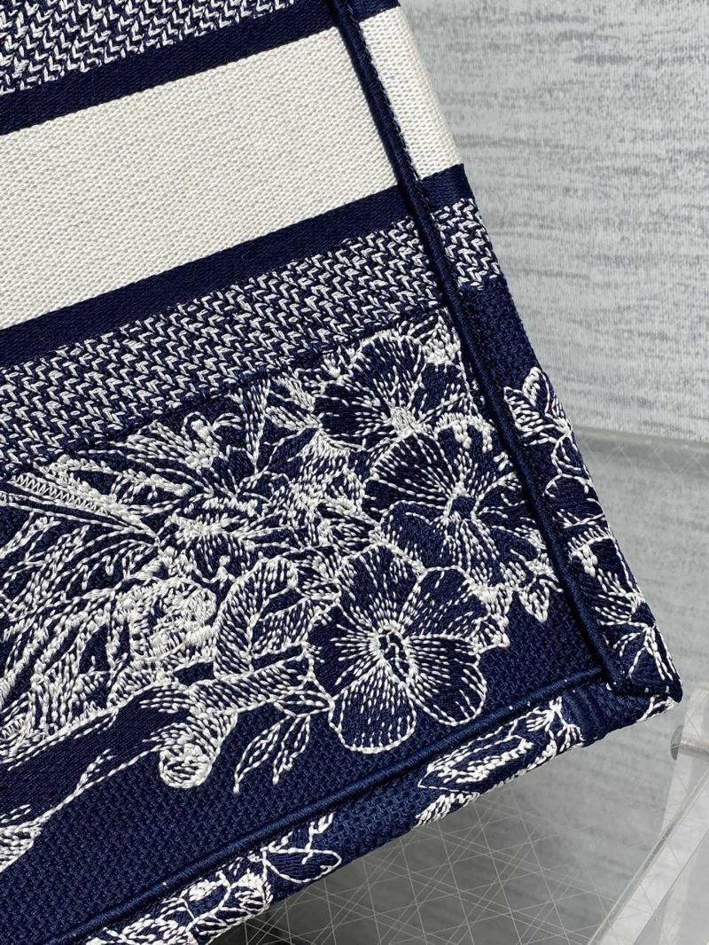 Economical Christian Dior Shopping Bags