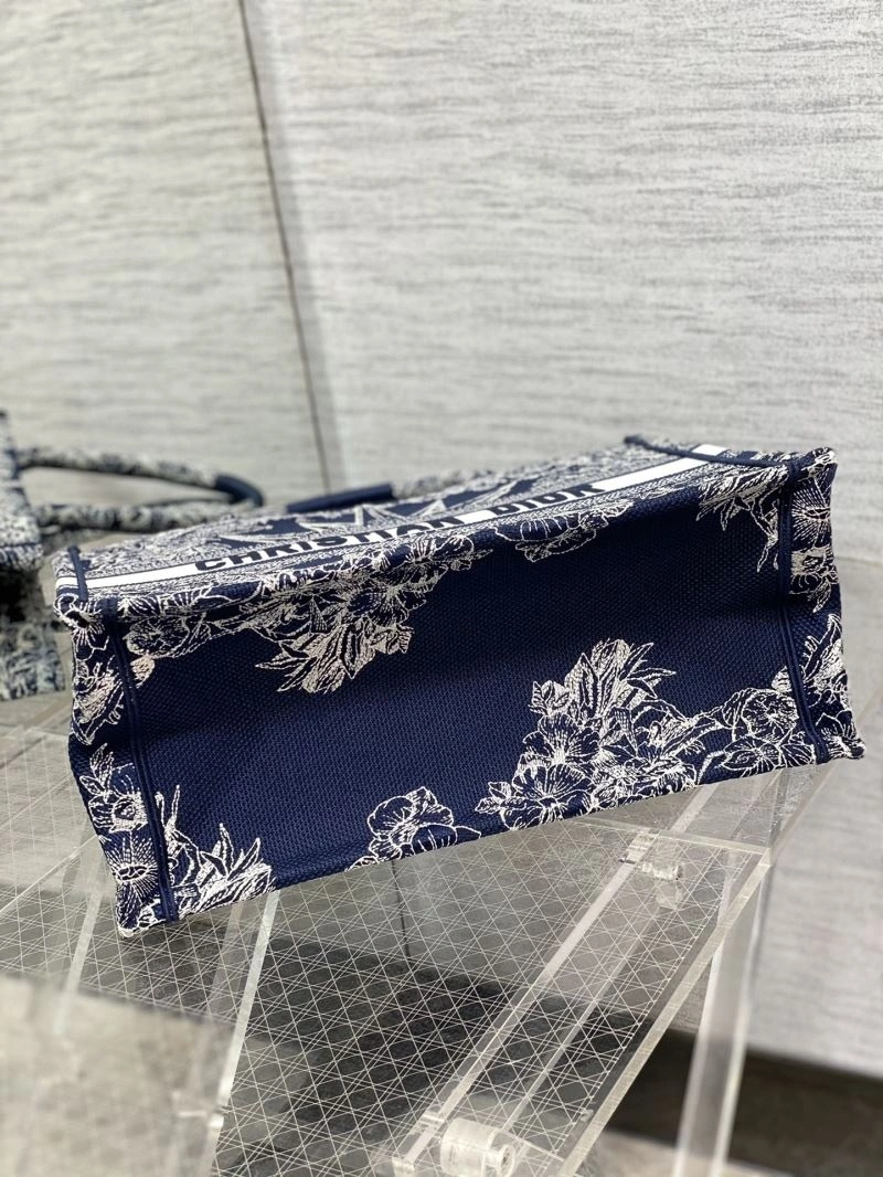 Economical Christian Dior Shopping Bags