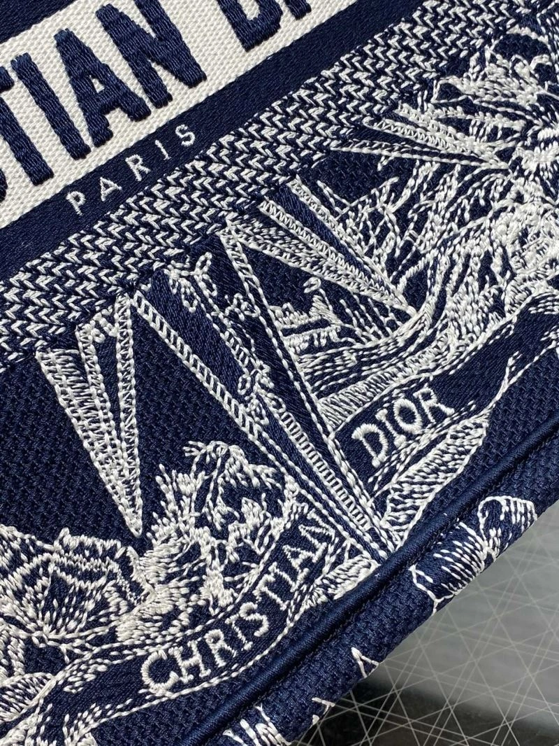 Discounted Christian Dior Shopping Bags