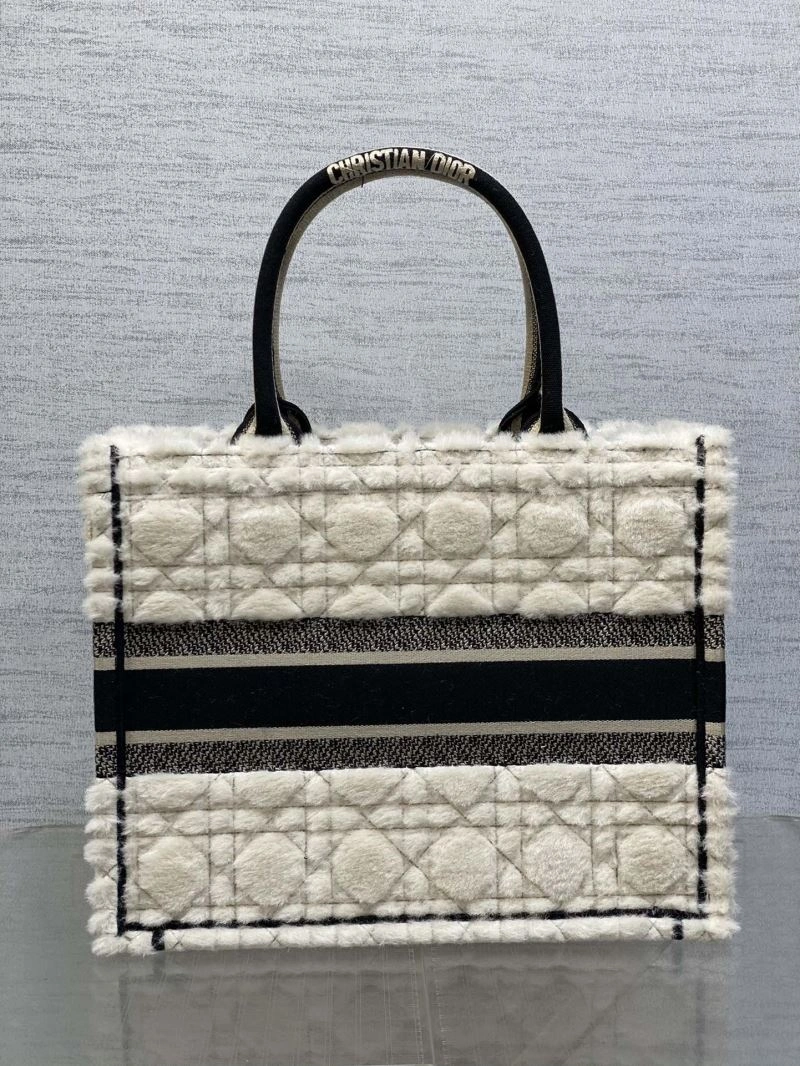 Inexpensive Christian Dior Shopping Bags