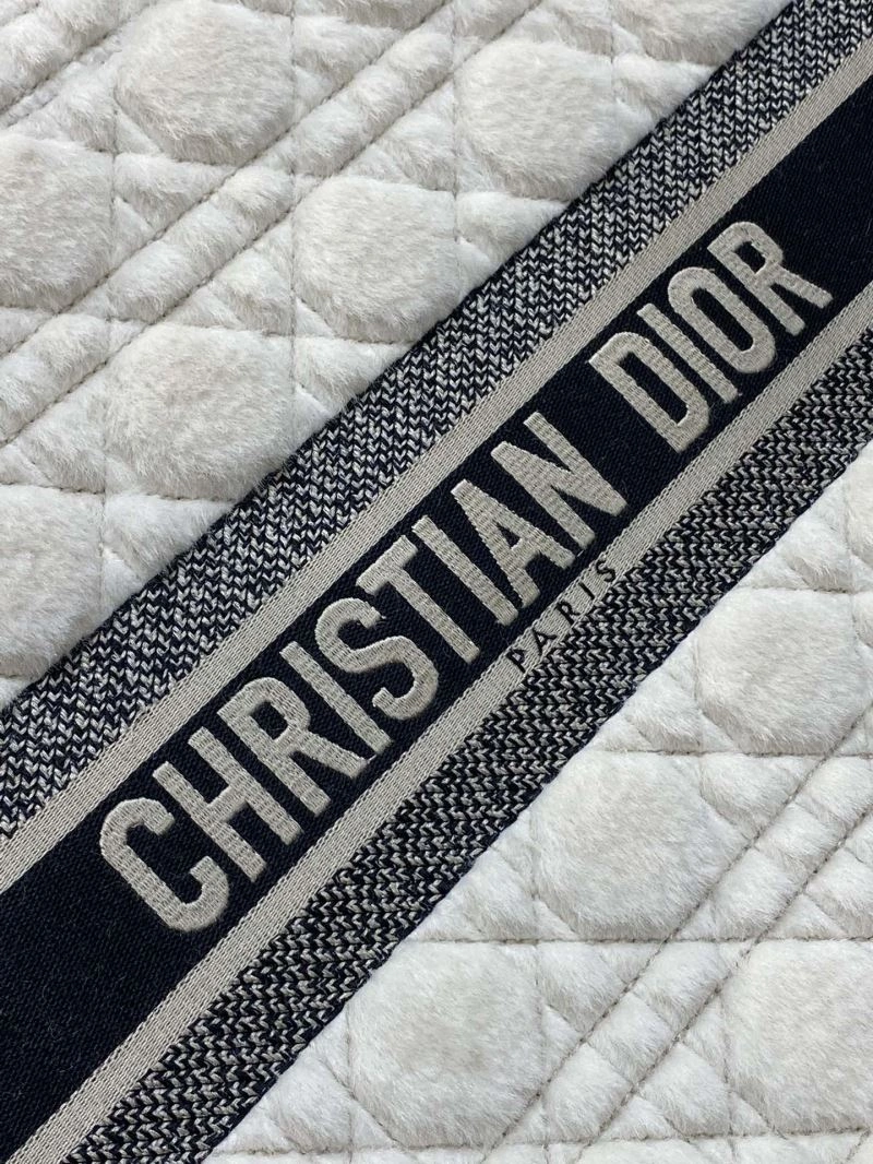 Bargain Christian Dior Shopping Bags