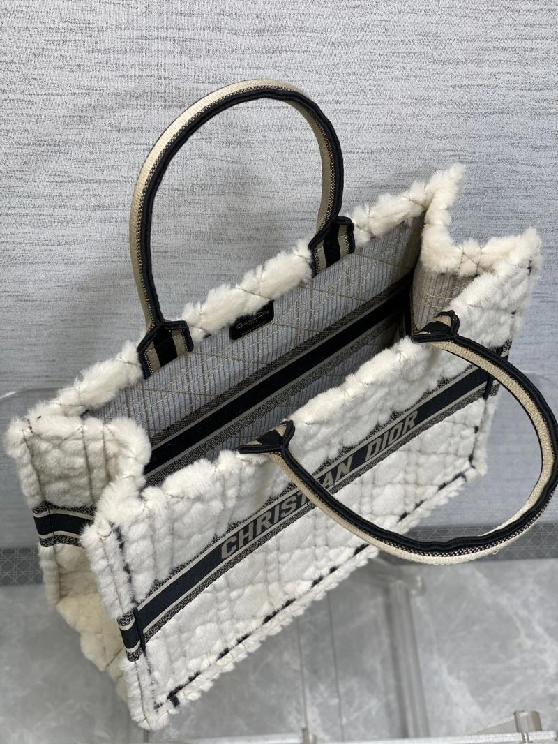 Bargain Christian Dior Shopping Bags