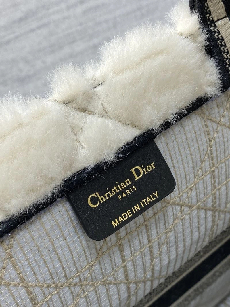 Bargain Christian Dior Shopping Bags