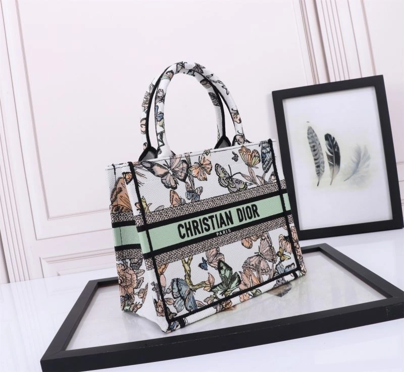 Inexpensive Christian Dior Shopping Bags
