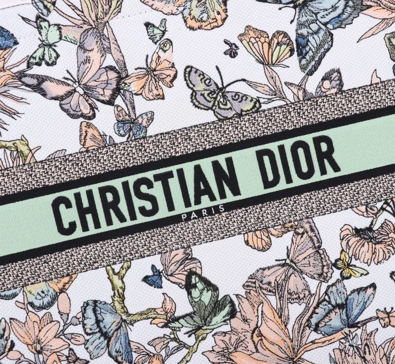 Top match Christian Dior Shopping Bags