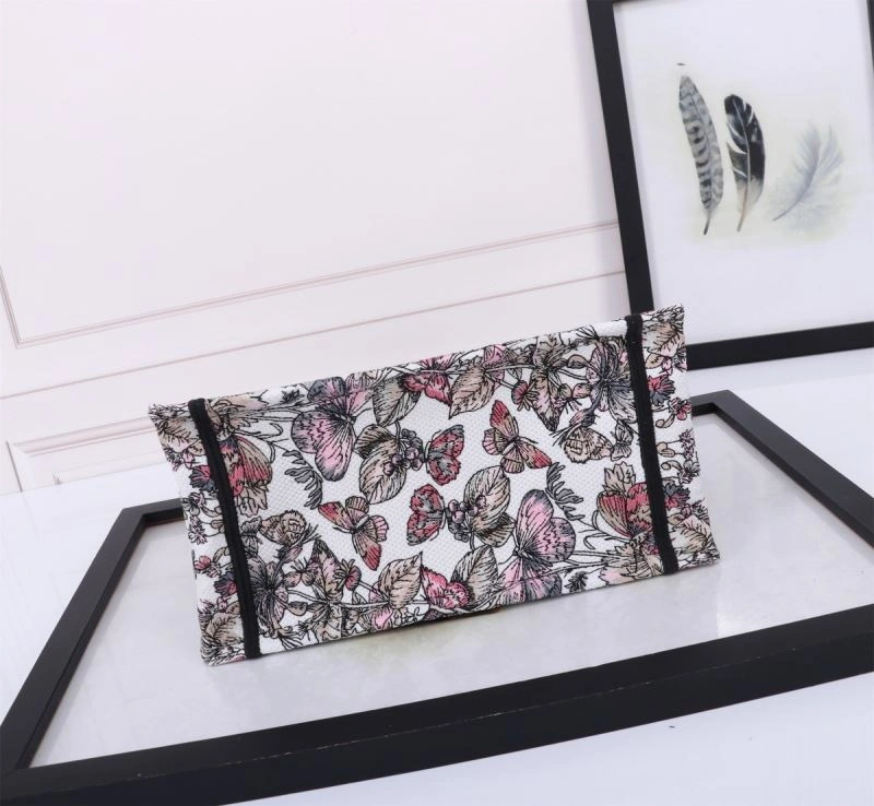 Discounted Christian Dior Shopping Bags