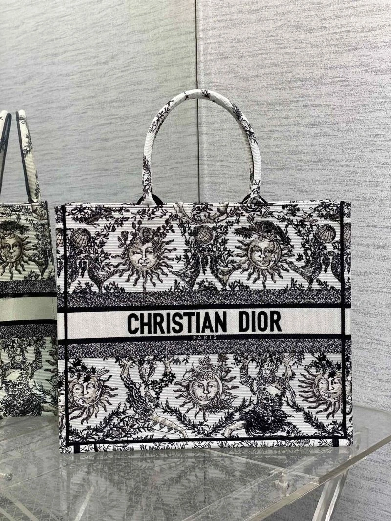 Christian Dior Shopping Bags