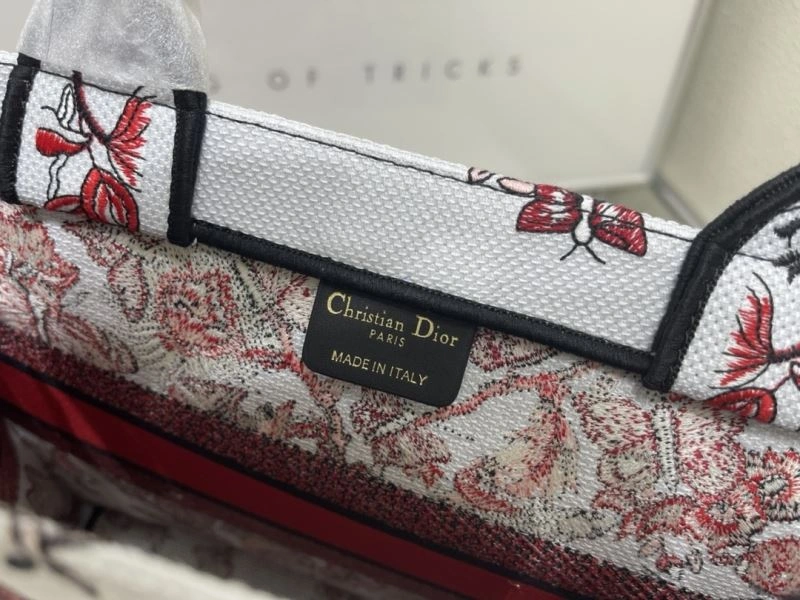 Bargain Christian Dior Shopping Bags